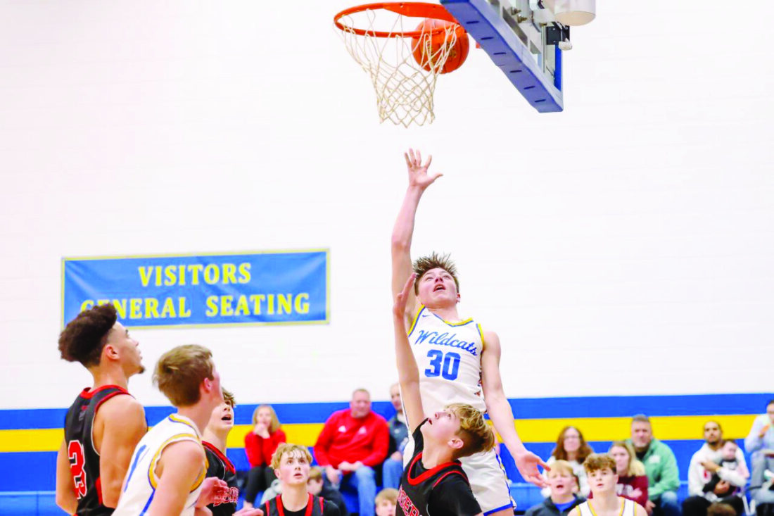 Humboldt boys stay undefeated | News, Sports, Jobs - Messenger News